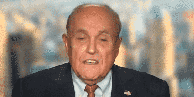 Giuliani Challenges Cuomo to Remove de Blasio as NYC Mayor ...