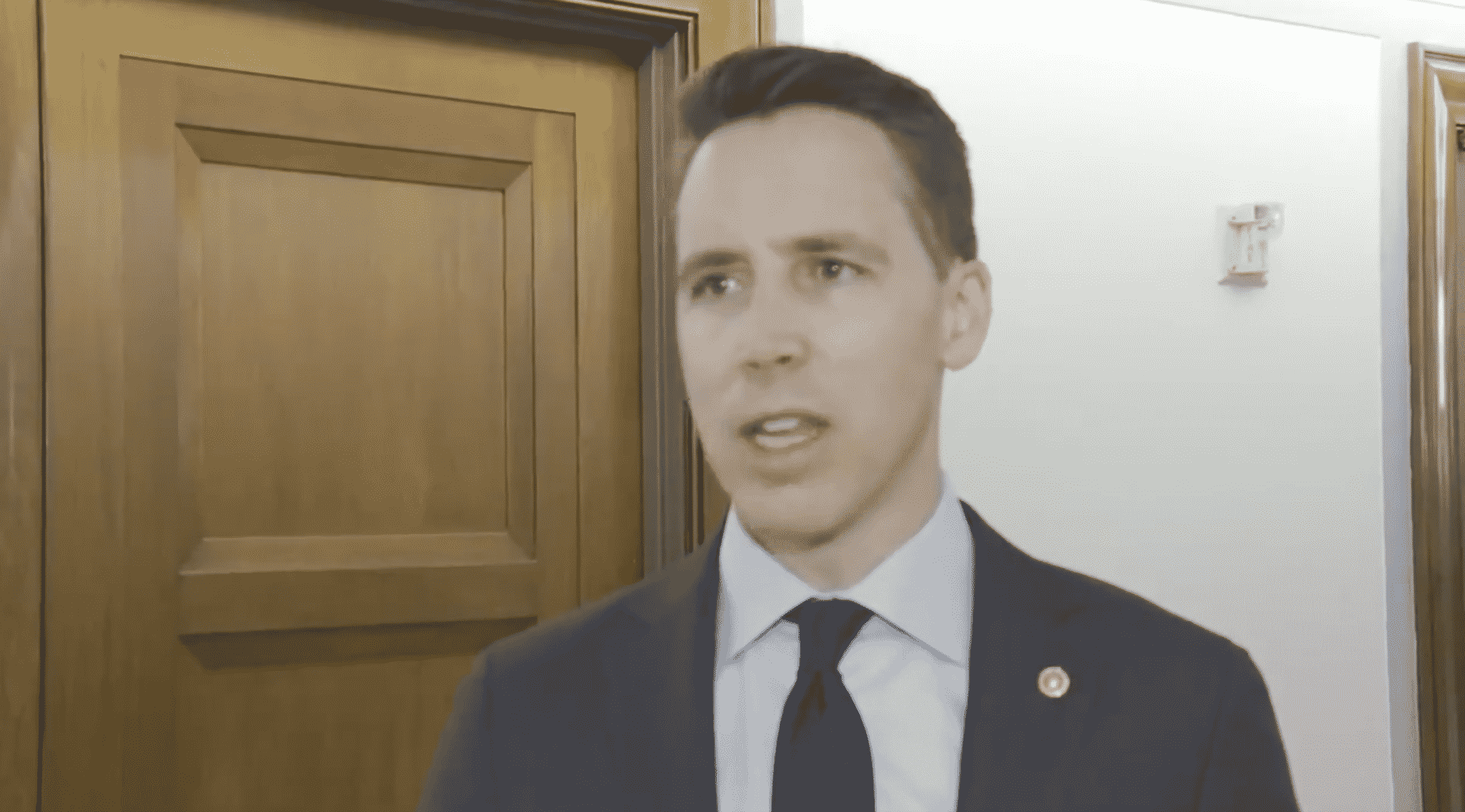 Hawley Claims It Is ‘Absolutely Outrageous’ and an ‘Utter Lie’ To ...