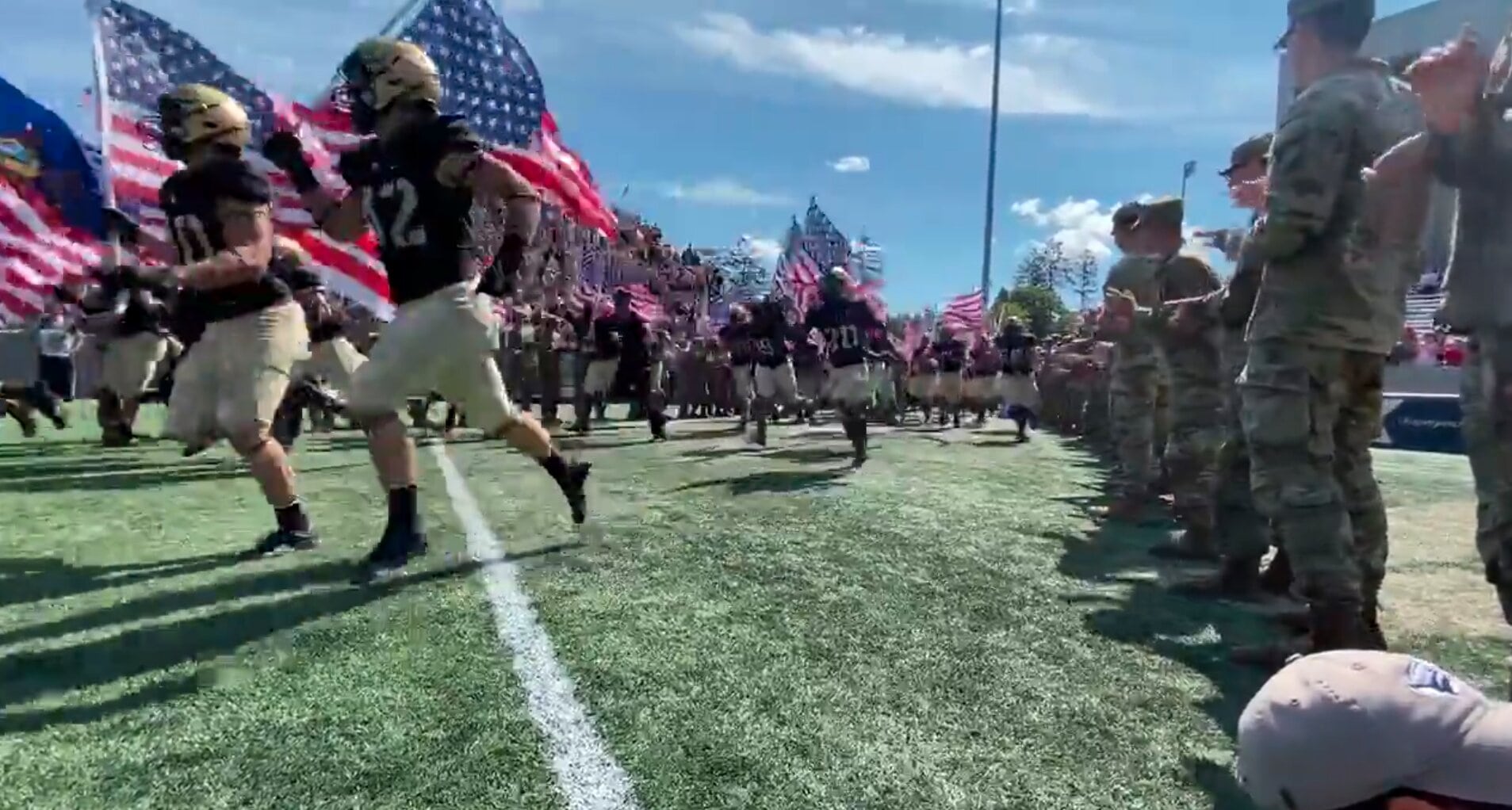 To Honor 9/11 Fallen, Army Football Team Runs Onto Field With American ...