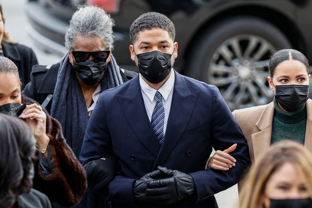 Chicago Cop Nails Smollett, Says Actor Told Police White Man Savagely ...