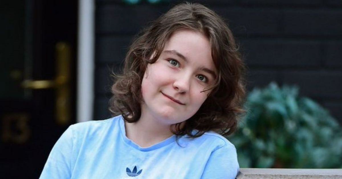 Doctors Find Proof of Girl's Habit of Eating Hair, Find Mass Bigger ...