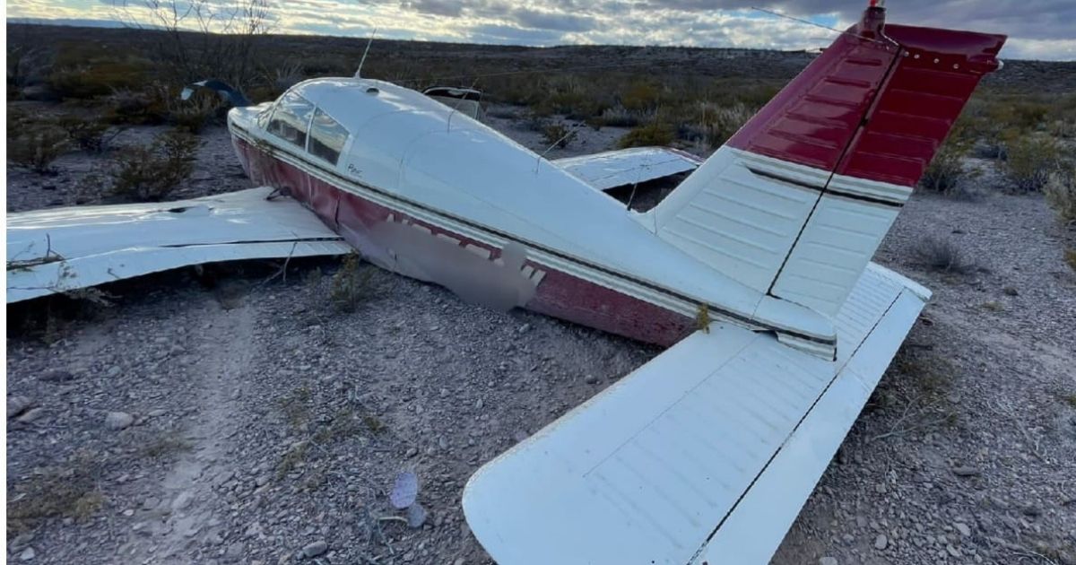 Plane Smuggling Illegal Immigrants Crashes Just Over US Border ...