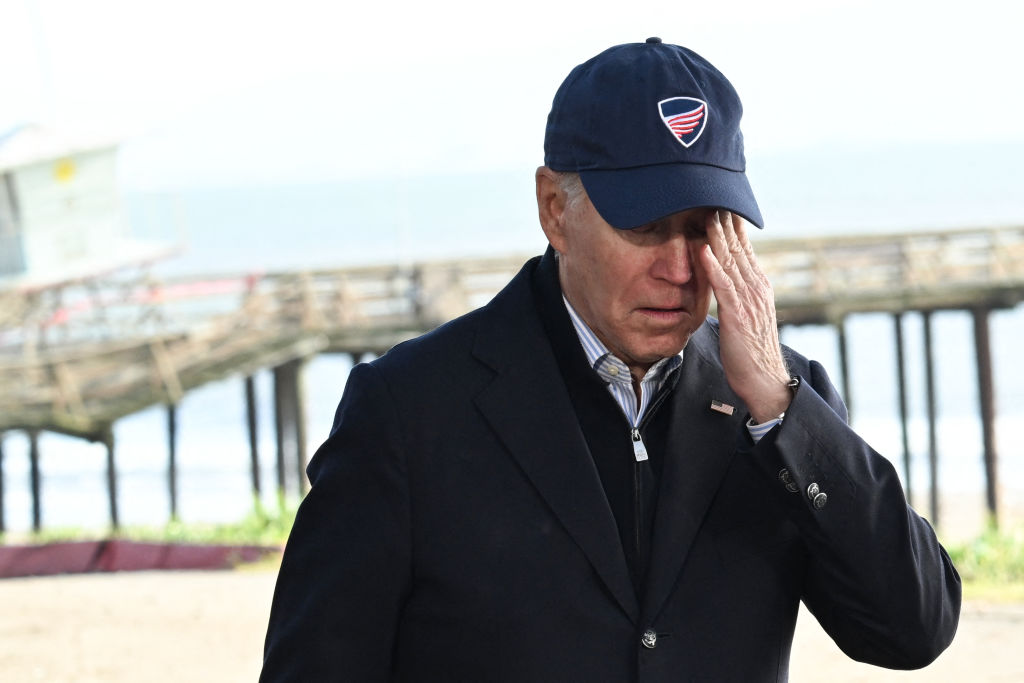 Biden Classified Docs Investigation Intensifies: Secret Service Ready ...
