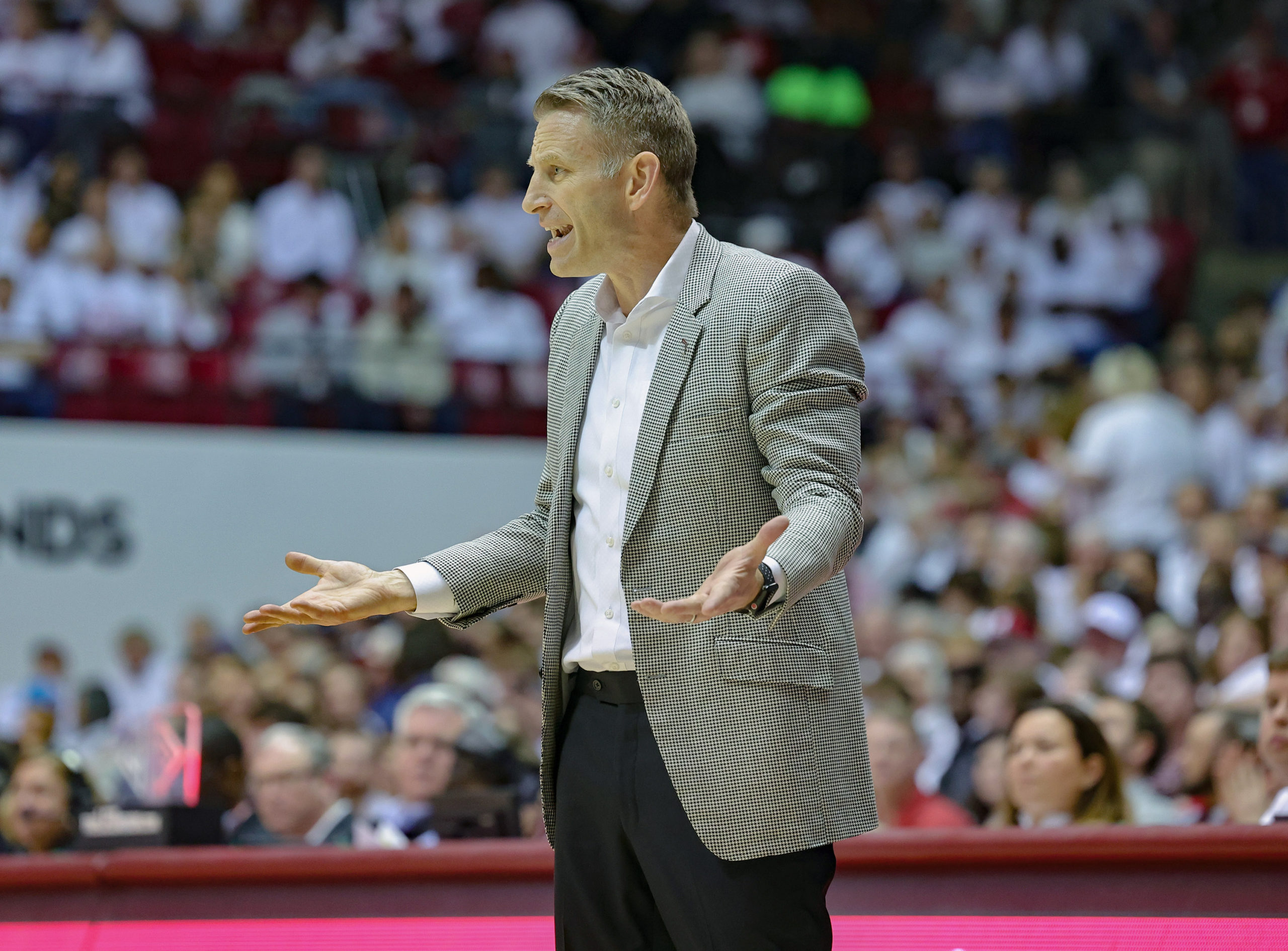 College Basketball Coach Attempts to Explain Player’s Controversial ...