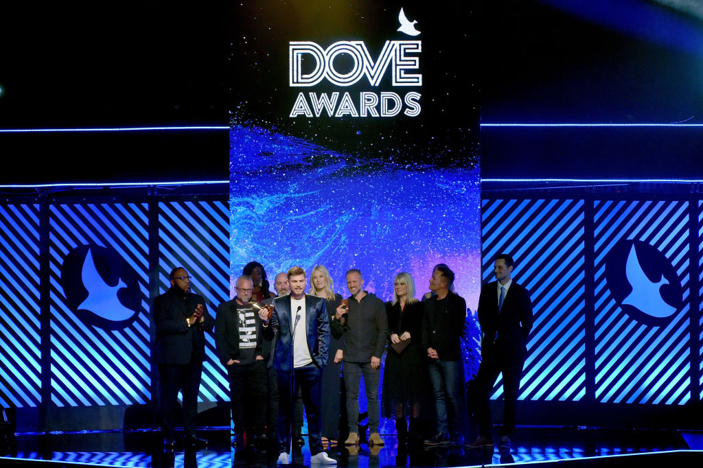 Singer Derek Webb Reveals Why He Wore a Dress to Dove Awards ...