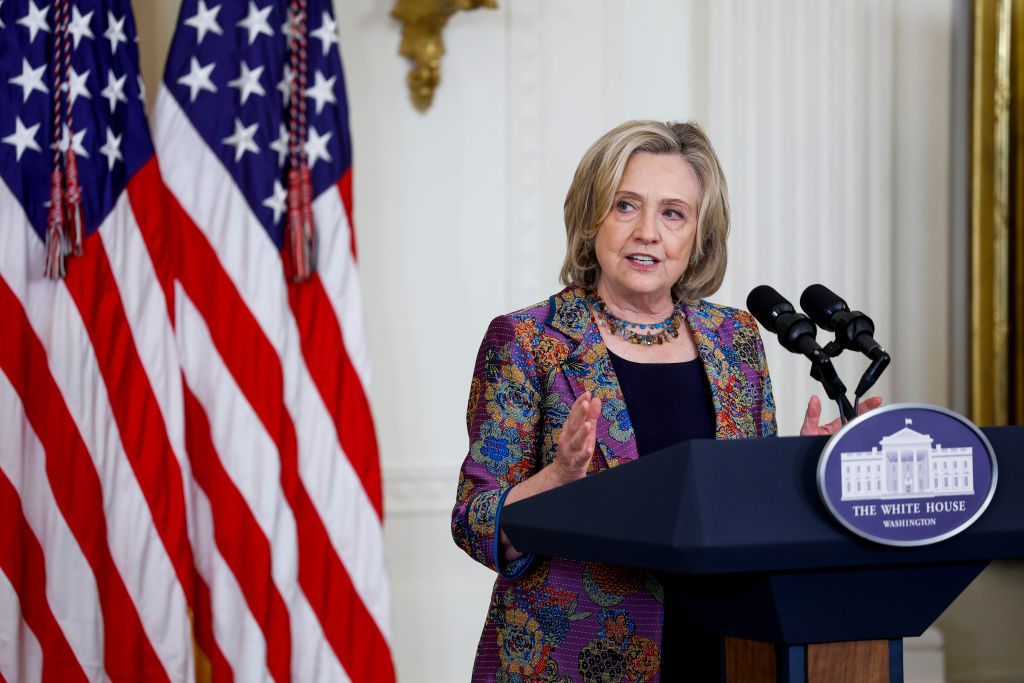 X Users Spot a Telling Problem with Hillary Clinton’s Attempt to ...