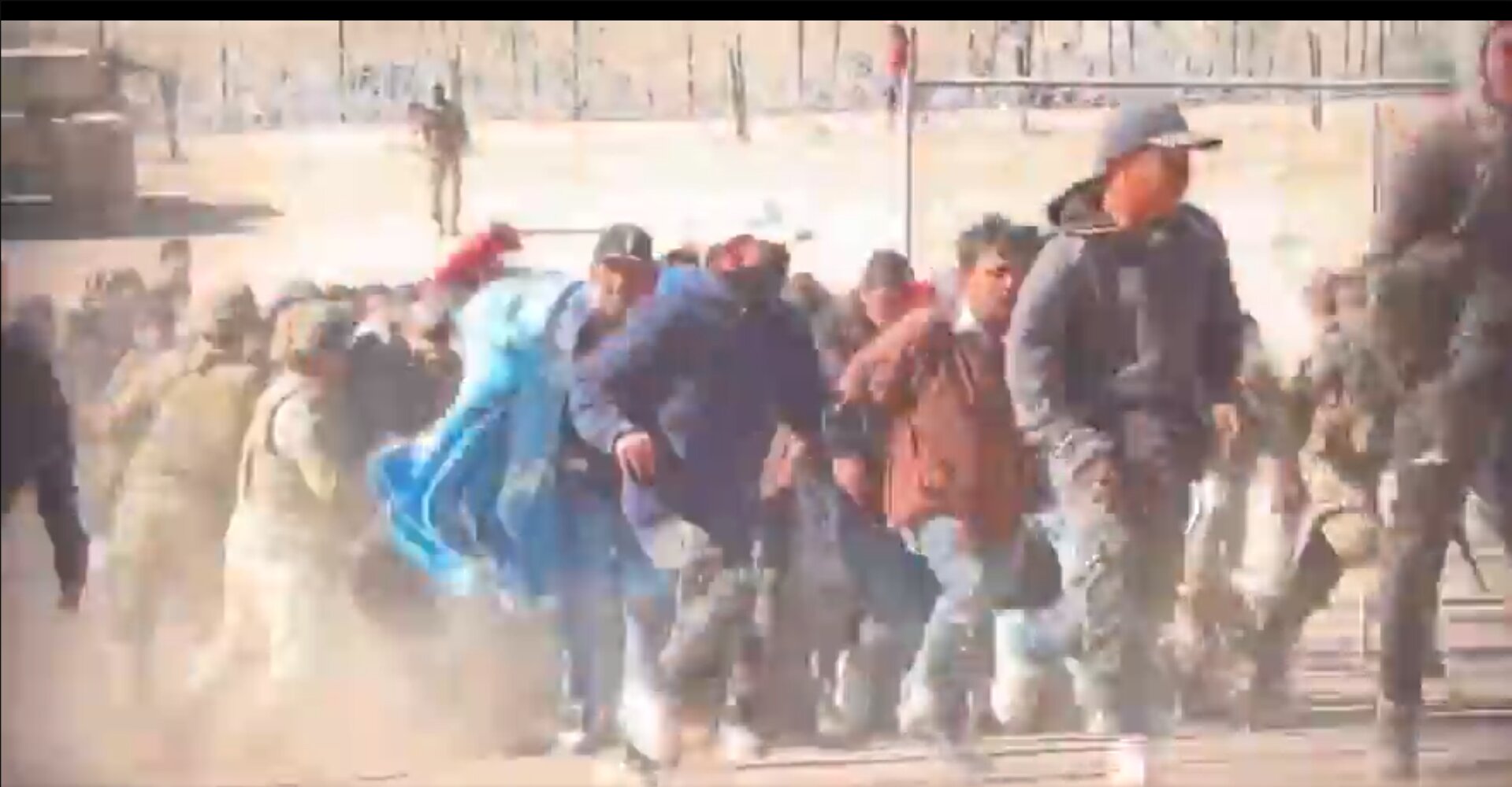 Watch: Migrants ‘Overrun’ Texas National Guard at the Border ...