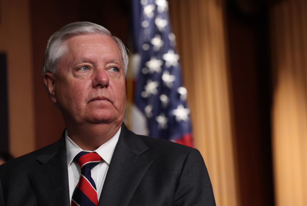 Lindsey Graham Warns Trump About Laura Loomer, Calls Her ‘Toxic ...