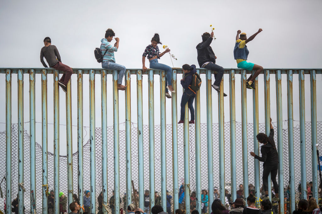 Nonprofits Making a Fortune in Border Crisis, US Office of Refugee ...