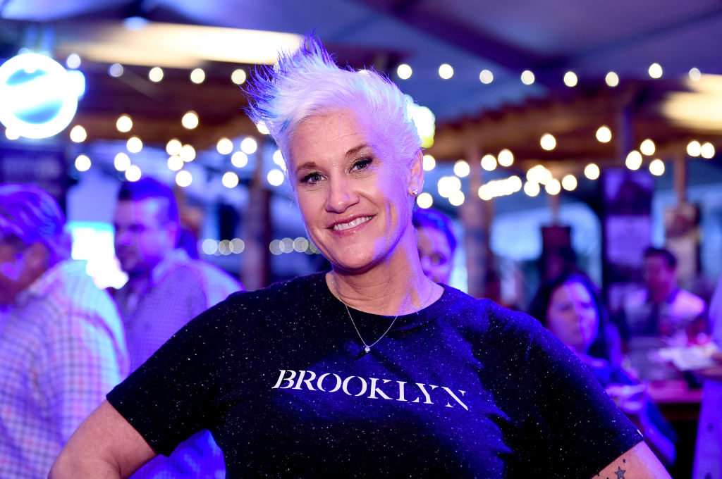 Report: Celebrity Chef Anne Burrell Died By Suicide — Independent ...