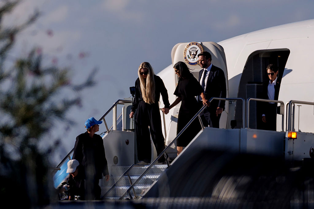 Video: Air Traffic Control Delivers Message as Charlie Kirk’s Casket ...