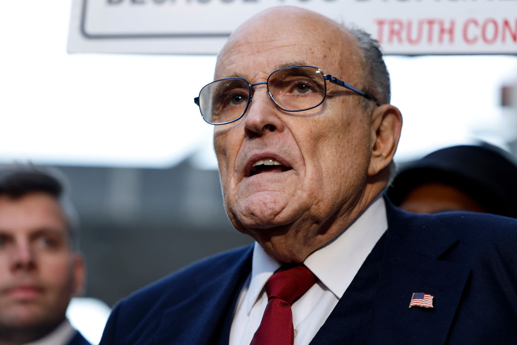 Trump Pardons Giuliani, Others Charged in 2020 Election Interference ...