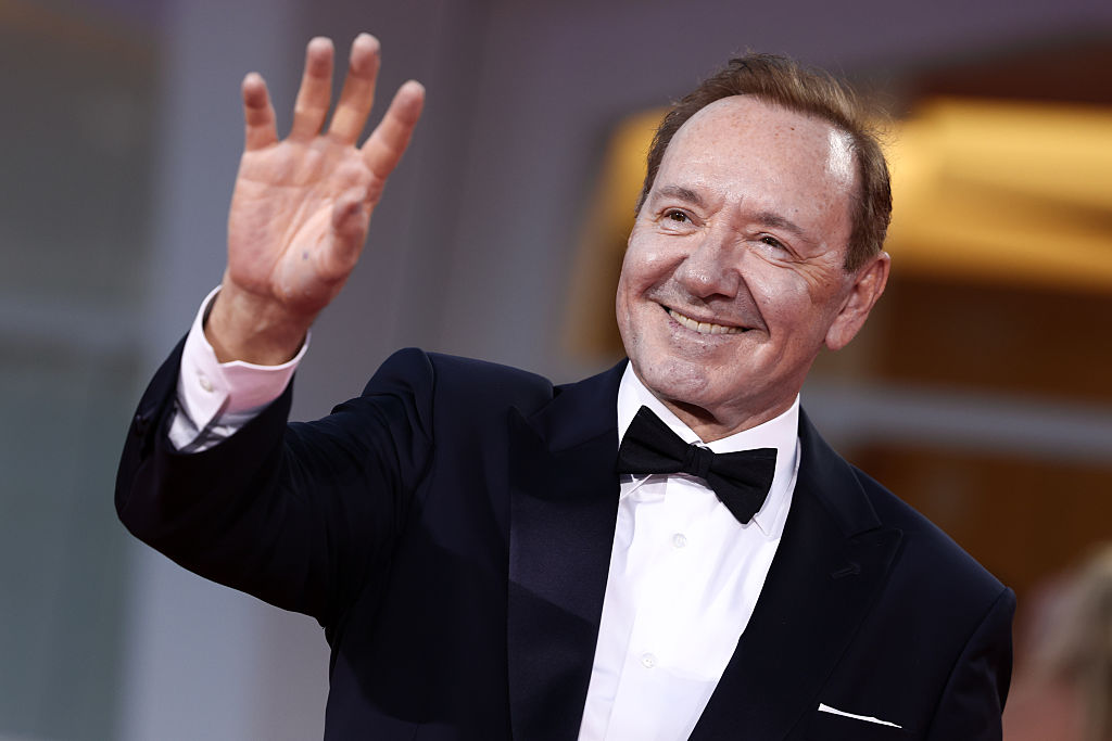 Kevin Spacey Says Allegations Left Him ‘Financially Ruined’ and Without ...
