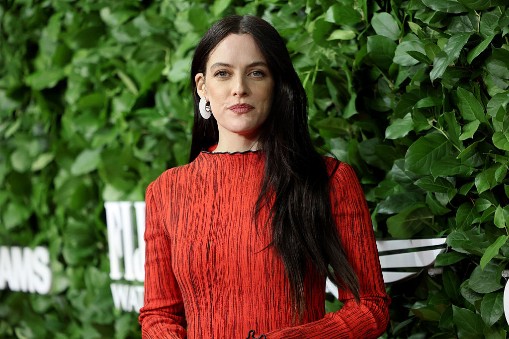 Complaint Alleges Elvis Presley’s Granddaughter Donated Eggs to John ...