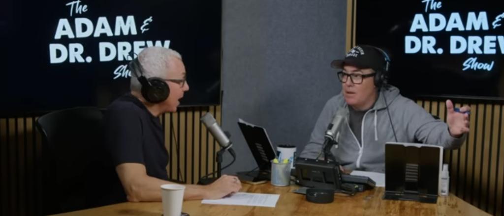 Popular Comedian Says Corporate Media Looks Foolish Claiming Trump In ...